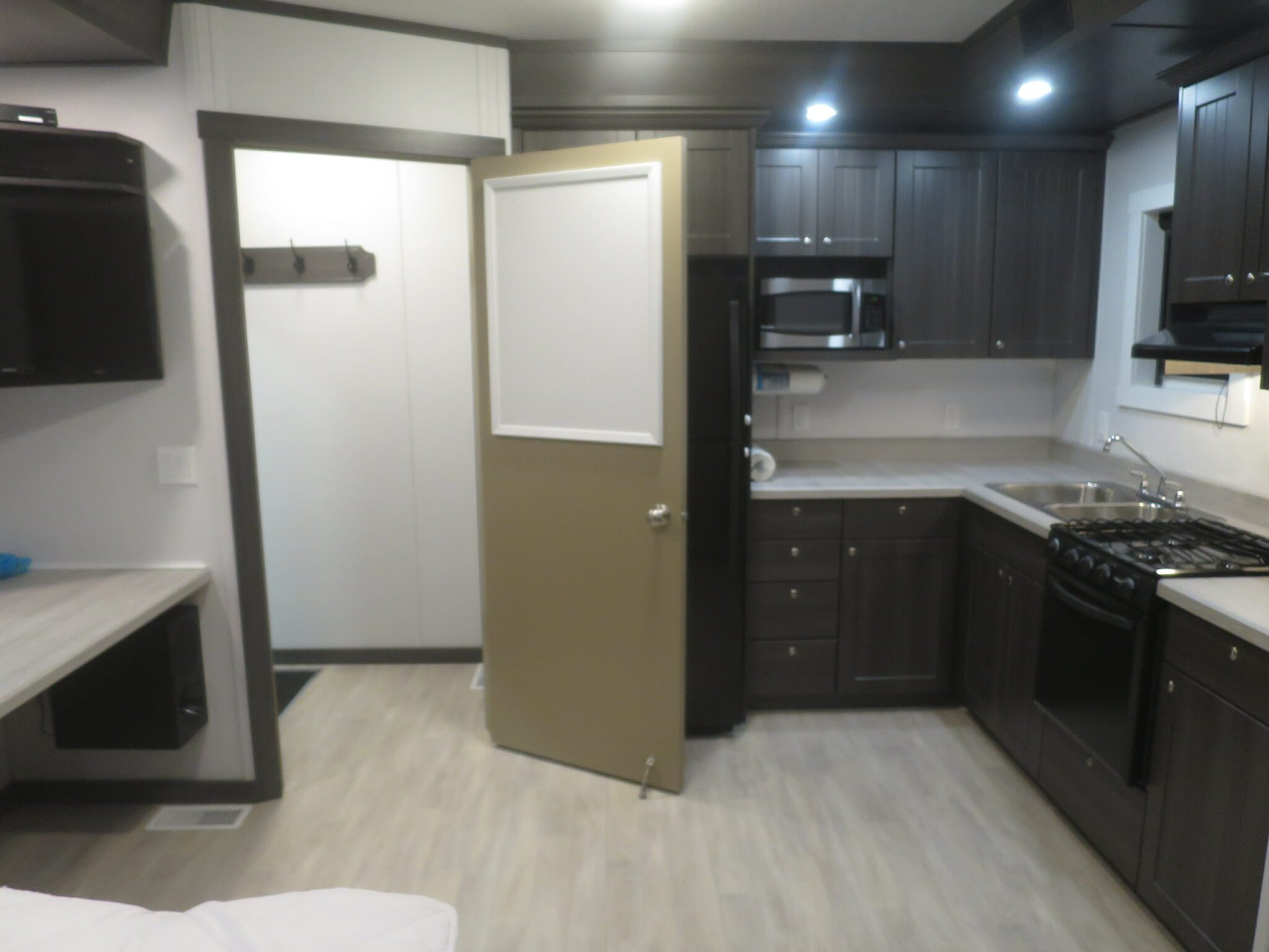 Industrial and Commercial Modular Building | ROC Modular